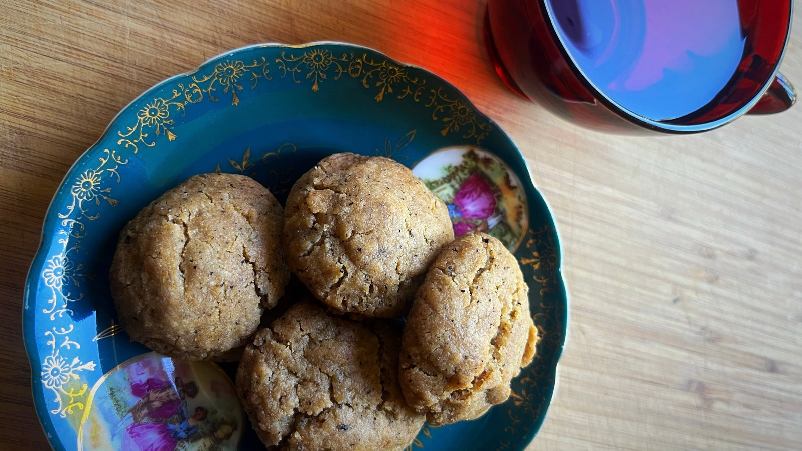 Hazelnut & Vanilla Assam Tea Cookies – The Herb Bar